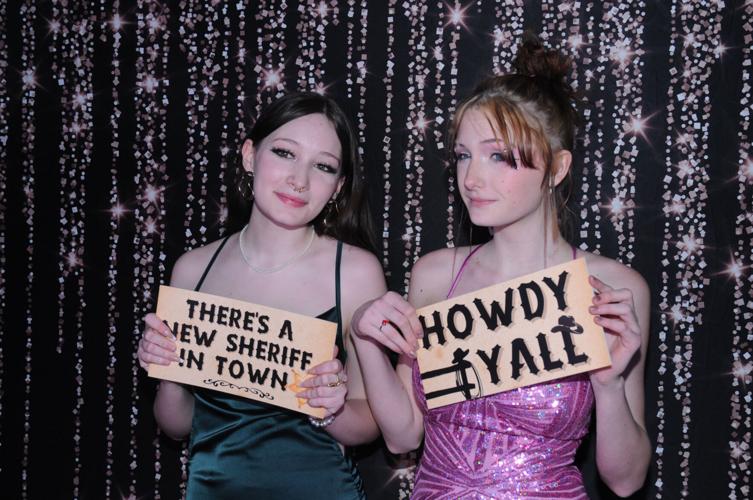 PHOTOS: Anderson Preparatory Academy Prom | Gallery | heraldbulletin.com