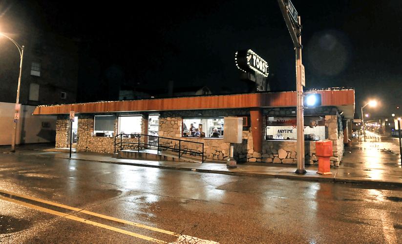 6 -7 A.M.: The Toast | ANNUAL REPORT - 24 HOURS IN ANDERSON ...