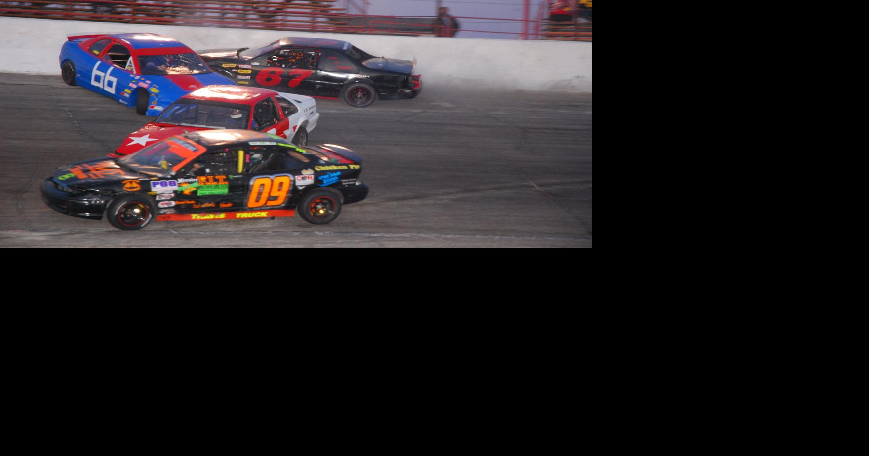 Outside pass gives Dossey opening night win at Anderson Speedway ...