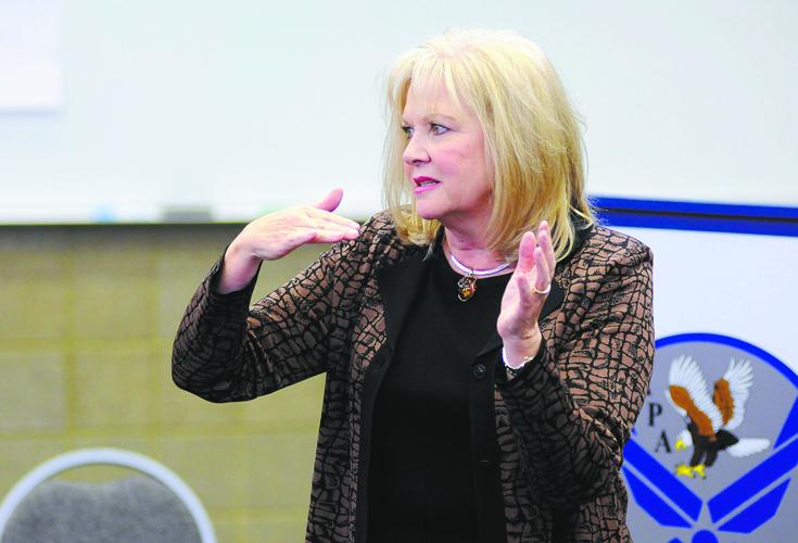 Austin, Eckerty speak to APA classes | Local News | heraldbulletin.com