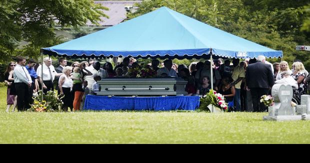 Man in well tragedy remembered as hero | Archives | heraldbulletin.com