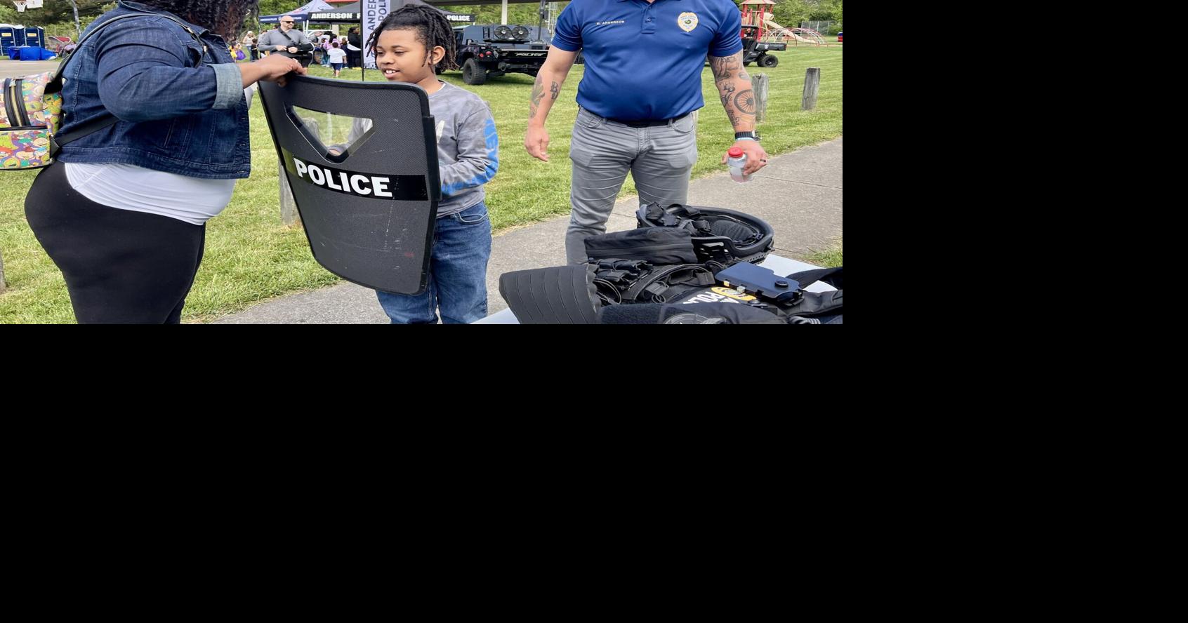 Block party helps Anderson police officers build rapport with residents ...