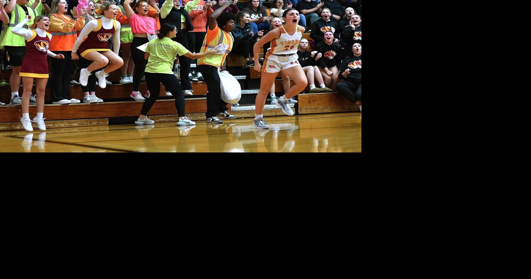 PHOTOS: Alex's Hosier scores 1,000th point as Tigers remain unbeaten ...