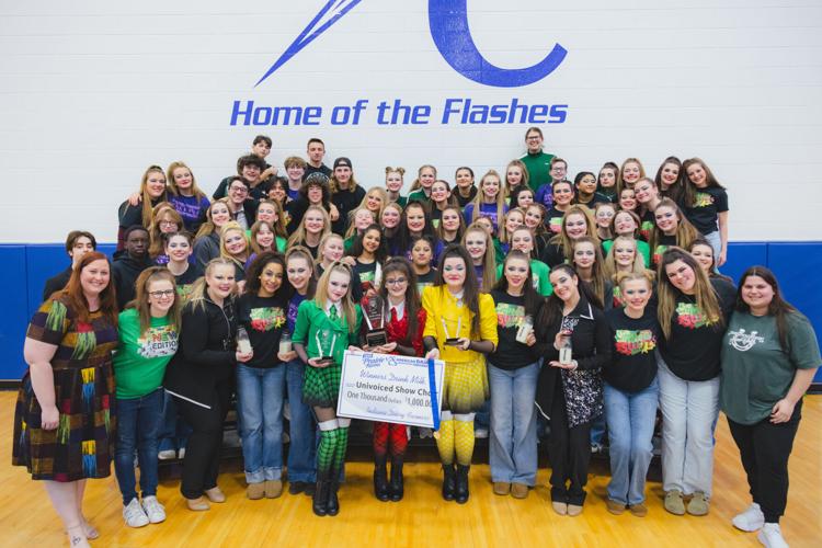 'Full circle:' Pendleton Heights' Emerald Suites show choir wins state ...