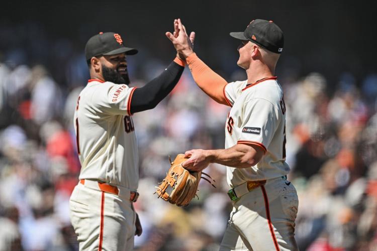 Ray outduels Sale in Cy Young matchup and Giants hold off slumping ...