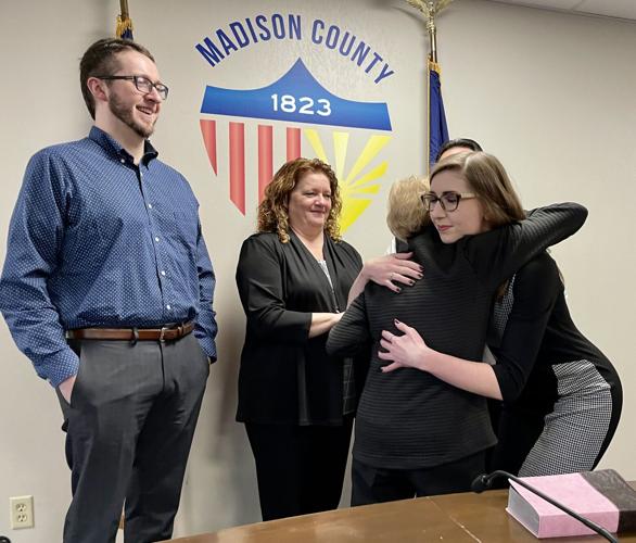 GOP officials take oaths of office | Local News | heraldbulletin.com