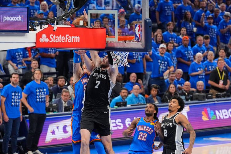 Kornet's 4th-quarter block on Hartenstein is one that the Spurs will ...