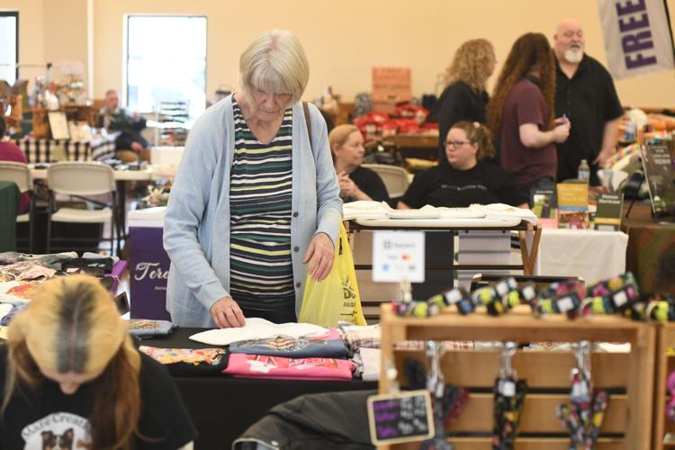 Local organizations helped with craft show, food distribution | Local ...