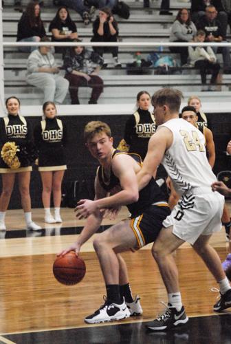 Fouch’s first win as Broncos boys coach snaps long losing streak to ...