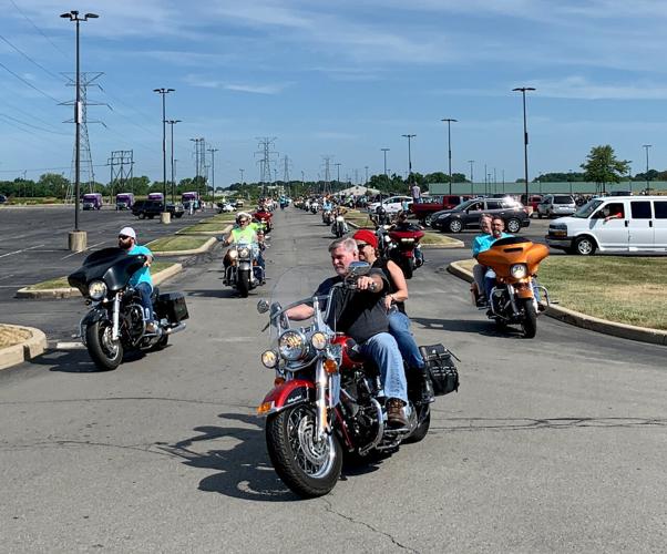 Remembering best friends: Hundreds turn out for Jessica and Lynsey ...