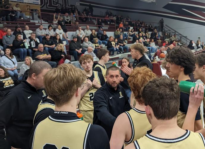 Daleville holds off Wes-Del surge to advance to Sectional 57 semifinals ...