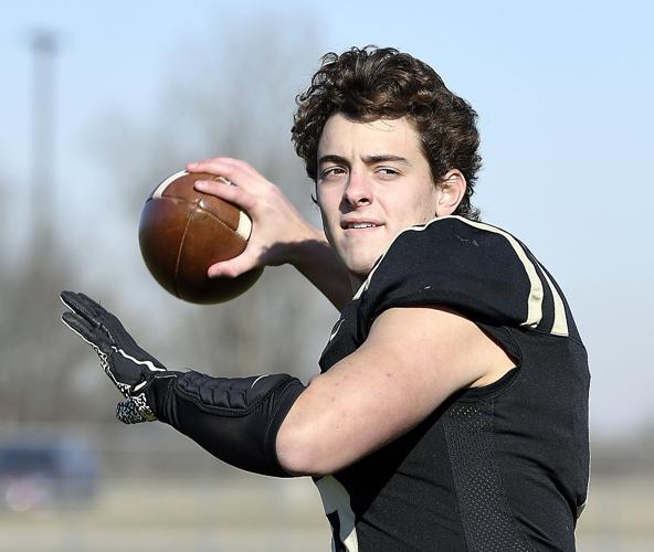 Football-Offense Athlete of the Year | Athletesoftheyear ...