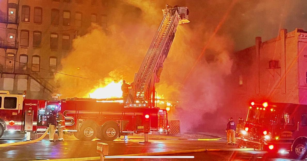 Fire destroys former CATS bus terminal in downtown Anderson | Local ...