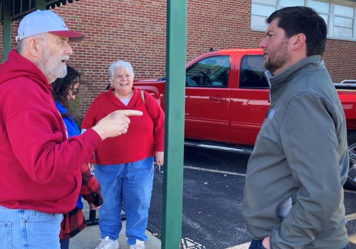 PHOTOS: Election Day in Madison County | Multimedia | heraldbulletin.com