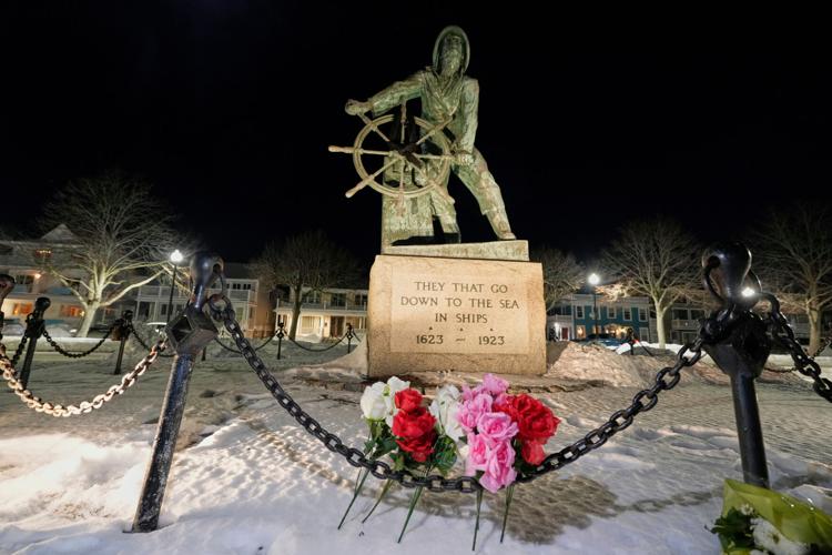 Rescuers search frigid Atlantic for missing fishermen after boat sinks ...