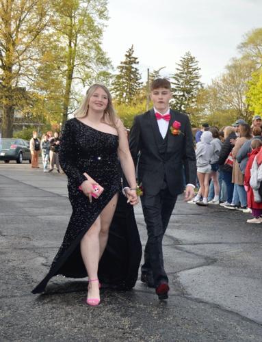 PHOTOS: Elwood High School Prom | Multimedia | heraldbulletin.com