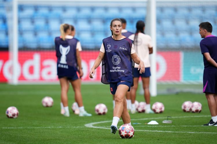 Barcelona routs storied rival OL Lyonnes in Women's Champions League ...