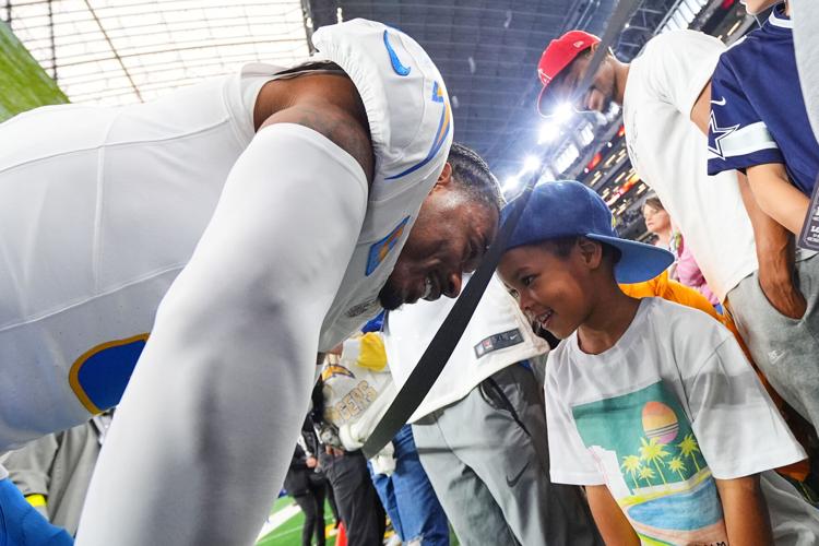 Top photos from Week 16 of the NFL season | National Sports ...