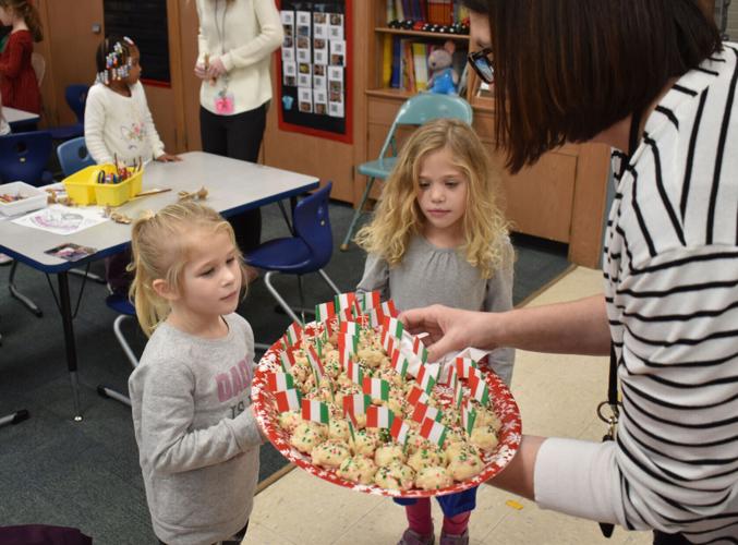 Stewart Elementary students celebrate the world for the holidays ...