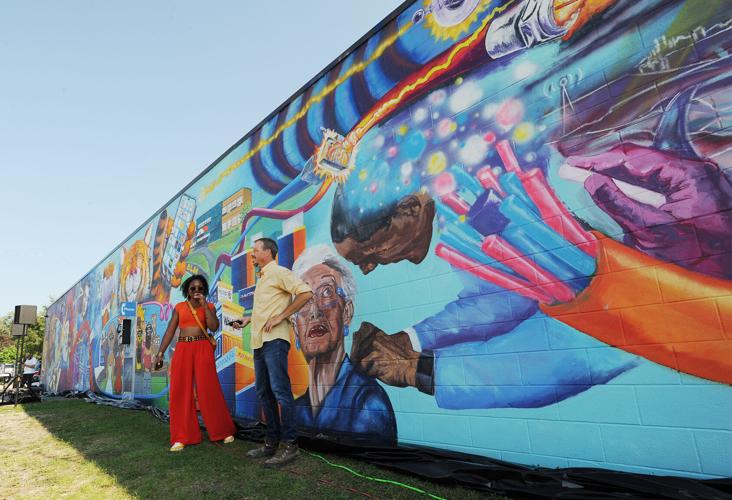 Benton Harbor interactive mural highlights technology, innovators ...