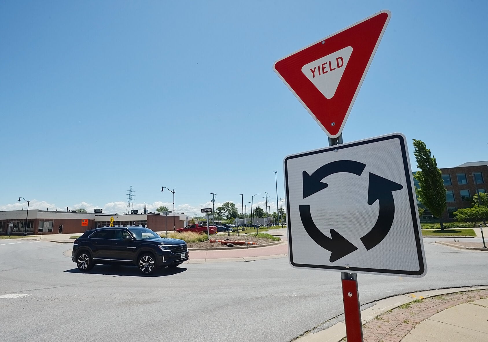 Benton Harbor roundabouts under maintenance | Benton Harbor ...