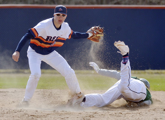 Mixed results for Bridgman, Coloma baseball | Local | heraldpalladium.com