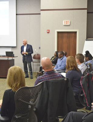 Leadership program pushes community, professional values | Local News ...