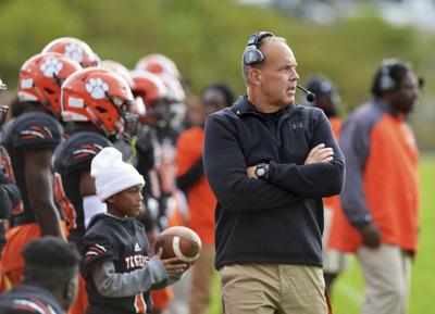 Tom Matthews to take over Hartford football | Local | heraldpalladium.com