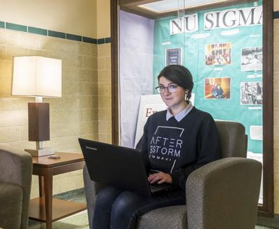 Paying for college in the digital age | Features | heraldpalladium.com