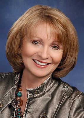 Writers' conference to feature bestselling author Kate Collins ...