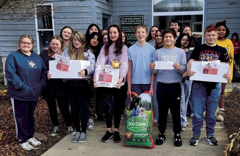 New Buffalo Middle School students show support for shelter animals ...