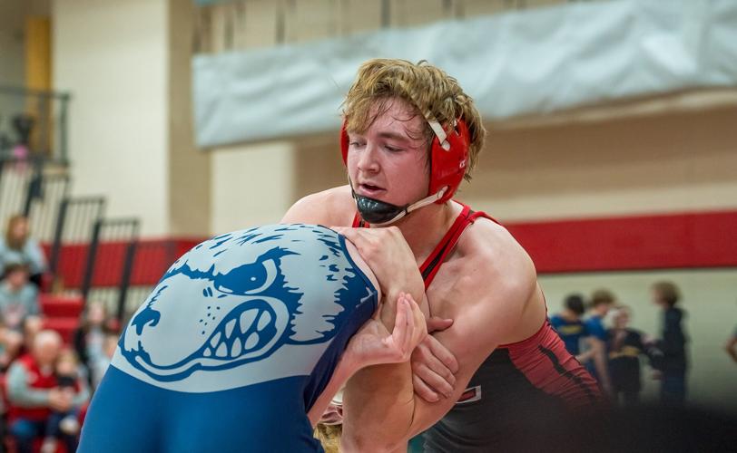 Lakeshore, St. Joseph stay atop SMAC heading into showdown next week ...