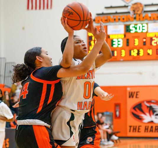 Benton Harbor beats Dowagiac for 7th straight boys basketball win ...
