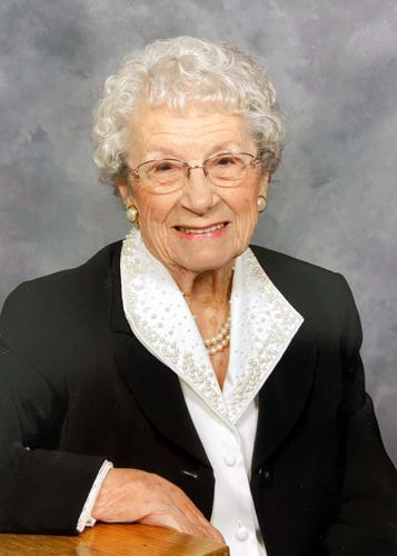 Clara Latislaw turns 100 | Features | heraldpalladium.com