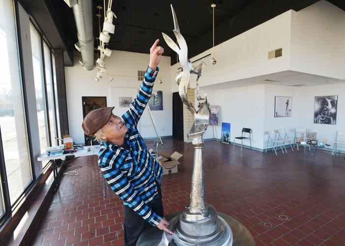 Richard Hunt's impact in art and friendship felt by all who knew him ...