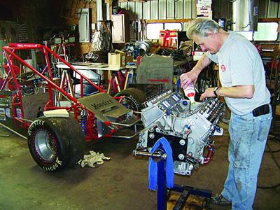 Bloom still racing despite accident | Local | heraldpalladium.com