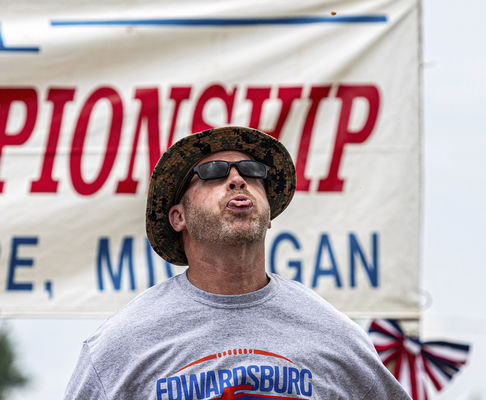 Bartzes reign at pit spit | Local News | heraldpalladium.com