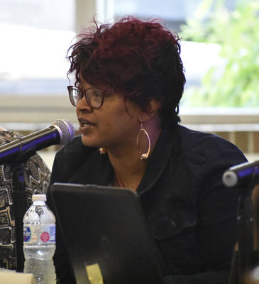 Uzelac standing firm | Local News | heraldpalladium.com