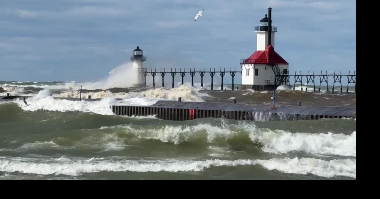Lake Michigan Waves | | heraldpalladium.com