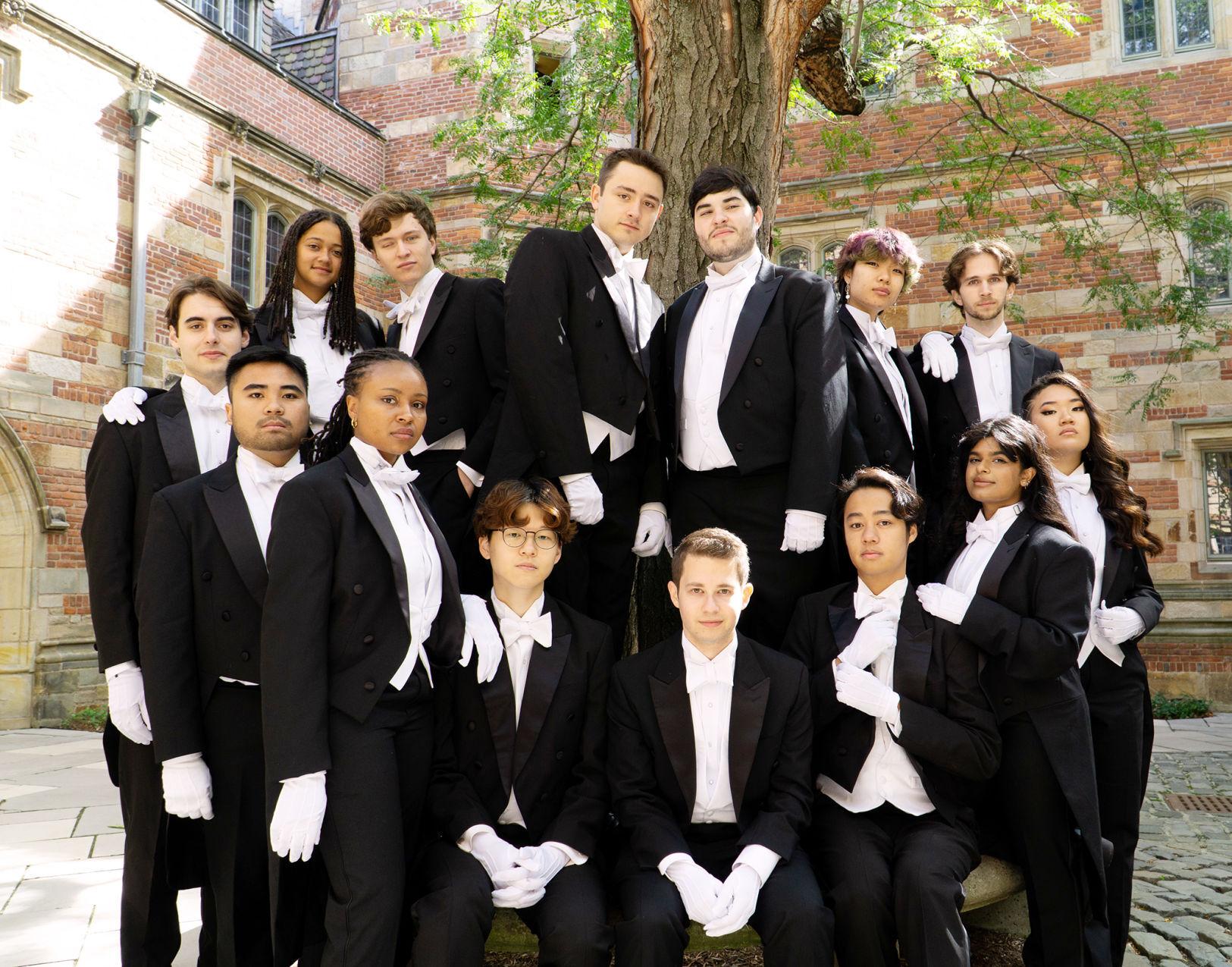 Yale Whiffenpoofs brings a cappella performance to Bridgman | Features ...