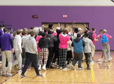 SH edges rival Allegan in basketball matchup | Sports | heraldpalladium.com