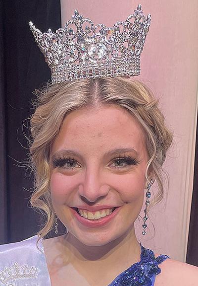 Amelia Selir named Miss New Buffalo | News | heraldpalladium.com