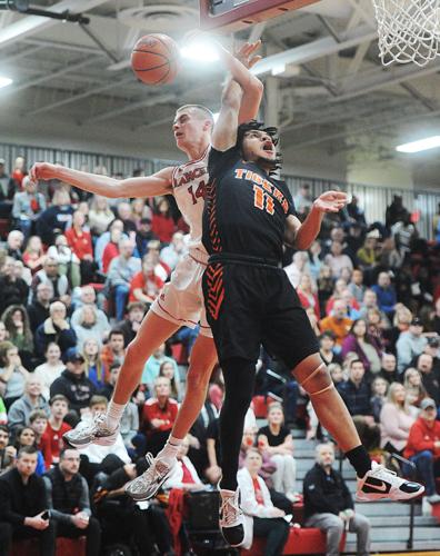 Benton Harbor rallies past Lakeshore to improve to 20-0 | Sports ...