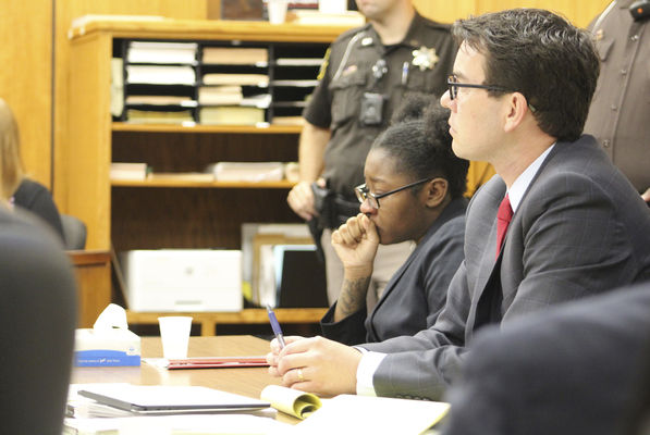 Slain sergeant's wife on trial | Local News | heraldpalladium.com