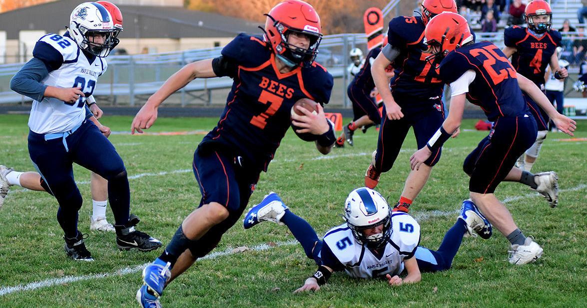 Bridgman eight-man football ends season on a high note | Local ...