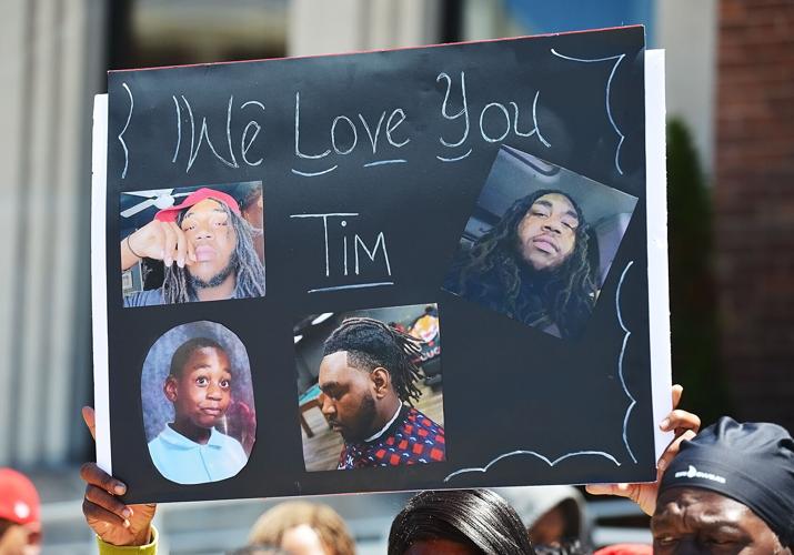 Family of deceased Benton Harbor man speak out, await autopsy results ...