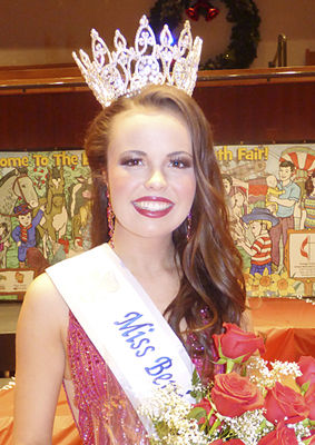 Olivia Pate crowned Miss Berrien Springs | Local News | heraldpalladium.com