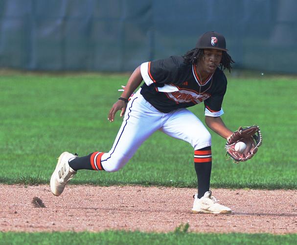 Lakeshore shuts out Dowagiac in district baseball opener | Sports ...