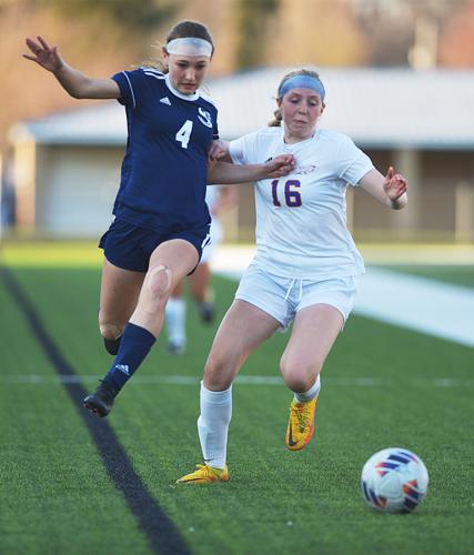 St. Joseph gets by Kalamazoo Christian to extend season-opening win ...