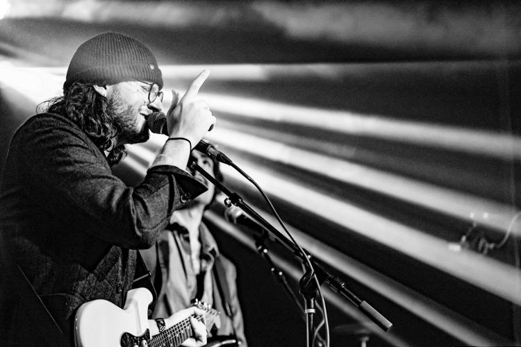 Aaron Benjamin feeds off the enthusiasm of his audience | Features ...